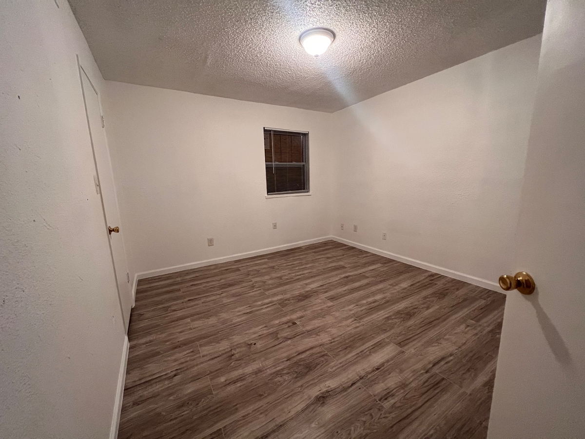 Rental Listing for 605 Sinclair Dr - Homeworx Sales & Leasing